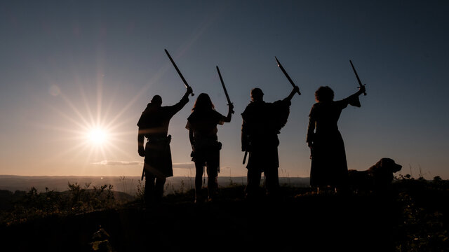 Imágenes de "Sieg": descubre bancos de fotos, ilustraciones, vectores y ...