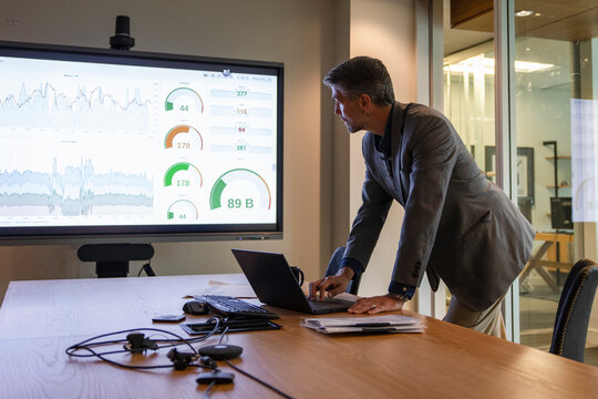 รูปภาพRo – เลือกดูภาพถ่ายสต็อก เวกเตอร์ และวิดีโอ423,773 | Adobe Stock