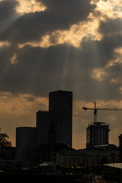 Raucherplatz Bilder – Durchsuchen 886 Archivfotos, Vektorgrafiken und ...