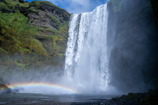 Waterfal Images – Browse 1,444,715 Stock Photos, Vectors, and Video ...