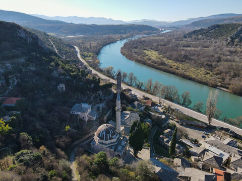รูปภาพCapljina – เลือกดูภาพถ่ายสต็อก เวกเตอร์ และวิดีโอ388 | Adobe Stock