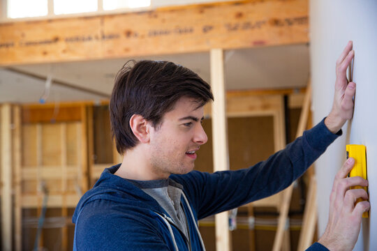 Studs bilder – Bläddra bland 2,273,914 stockfoton, vektorer och videor | Adobe Stock