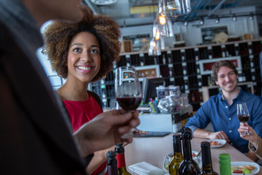 Wine-Tasting bilder – Bläddra bland 862,899 stockfoton, vektorer och ...