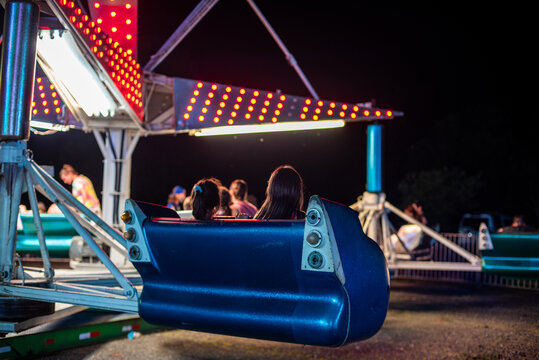 "Carnival Ride" Images – Browse 1,801 Stock Photos, Vectors, and Video ...