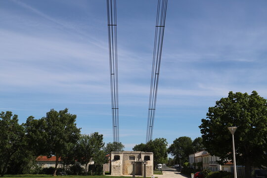 รูปภาพTransbordeur – เลือกดูภาพถ่ายสต็อก เวกเตอร์ และวิดีโอ138 | Adobe ...