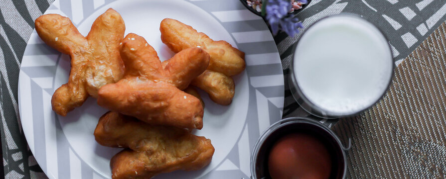 Deep-Fried Images – Browse 2,627,689 Stock Photos, Vectors, and Video ...