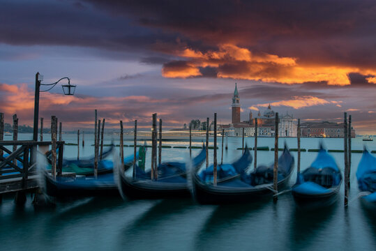 Markus Bilder – Durchsuchen 32,824 Archivfotos, Vektorgrafiken und ...