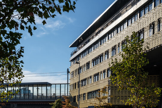 「Werf」の写真素材 | 229件の無料イラスト画像 | Adobe Stock