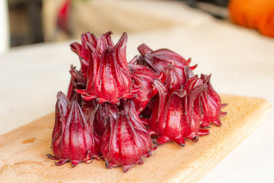 "Roselle Juice" Images – Browse 148 Stock Photos, Vectors, and Video ...