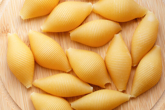 Conchiglioni Bilder – Durchsuchen 20,069 Archivfotos, Vektorgrafiken ...