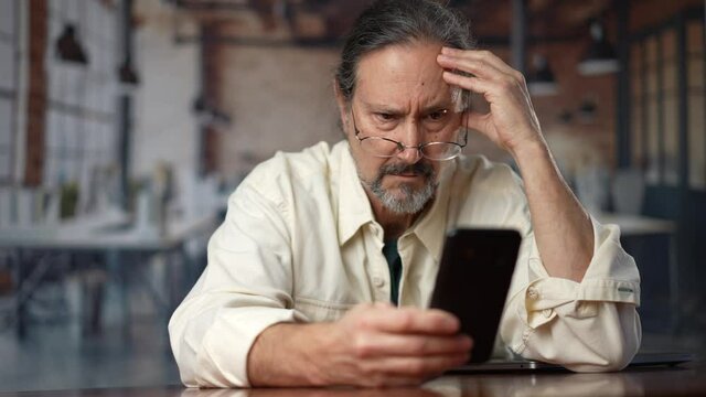 Frustrated Computer User Images – Browse 3,085 Stock Photos, Vectors ...