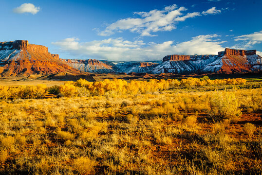 "Castle Valley" Images – Browse 540 Stock Photos, Vectors, and Video ...