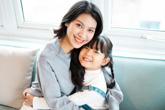 Korean Mother And Daughter Images – Browse 19,206 Stock Photos, Vectors ...