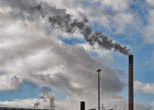 Schwarzer Rauch"」の写真素材 | 48件の無料イラスト画像 | Adobe Stock