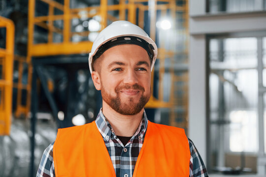 Laborers Images – Browse 6,185,578 Stock Photos, Vectors, and Video ...