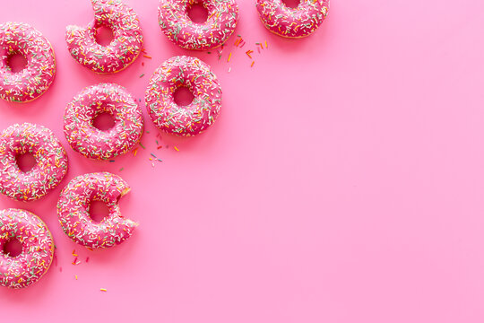 Sprinkles Pink Background Images – Browse 99,237 Stock Photos, Vectors ...