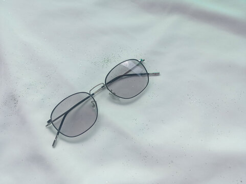 Whute Images – Browse 647 Stock Photos, Vectors, and Video | Adobe Stock