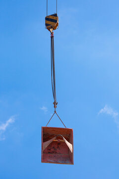 "Load-Lifting Mechanism"-Bilder: Stock-Fotos & -Videos. | Adobe Stock