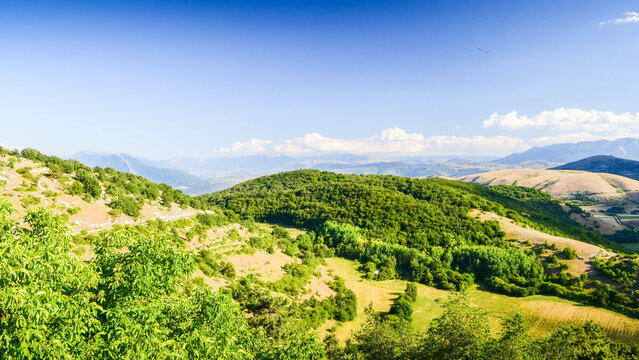 「Abruzja」の写真素材 | 7件の無料イラスト画像 | Adobe Stock