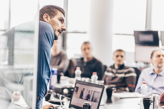 Workshop Images – Browse 1,777,452 Stock Photos, Vectors, and Video ...