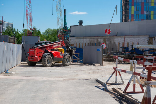 Manitou-Bilder: Stock-Fotos & -Videos. | Adobe Stock