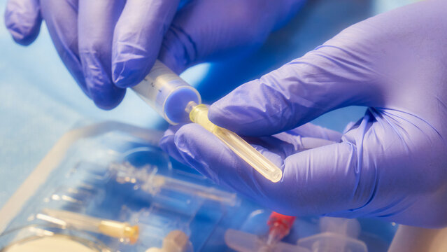 Obrázky Inoculation – procházejte fotografie, vektory a videa 443,088 ...