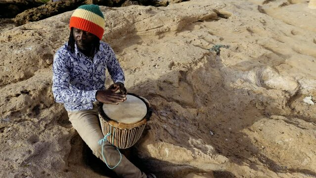 รูปภาพDjembe – เลือกดูภาพถ่ายสต็อก เวกเตอร์ และวิดีโอ9,691 | Adobe Stock