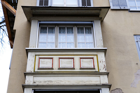 รูปภาพOriel – เลือกดูภาพถ่ายสต็อก เวกเตอร์ และวิดีโอ13,519 | Adobe Stock