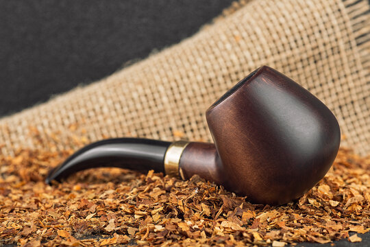 Pipe Vintage Tobacco Images – Browse 21,510 Stock Photos, Vectors, and ...