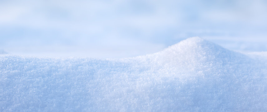 Snowbank Images – Browse 19,073 Stock Photos, Vectors, and Video ...