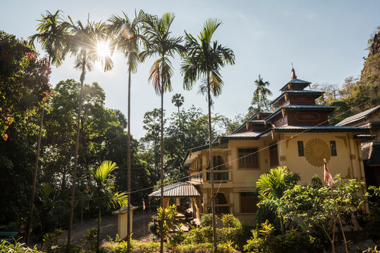 รูปภาพKayin – เลือกดูภาพถ่ายสต็อก เวกเตอร์ และวิดีโอ666 | Adobe Stock