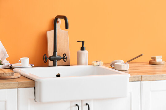 「Basins」の画像 - 655,813 件の Stock 写真、ベクターおよびビデオ | Adobe Stock