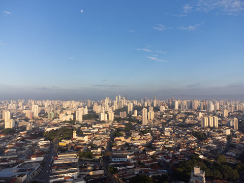 รูปภาพMegalopole – เลือกดูภาพถ่ายสต็อก เวกเตอร์ และวิดีโอ210 | Adobe Stock