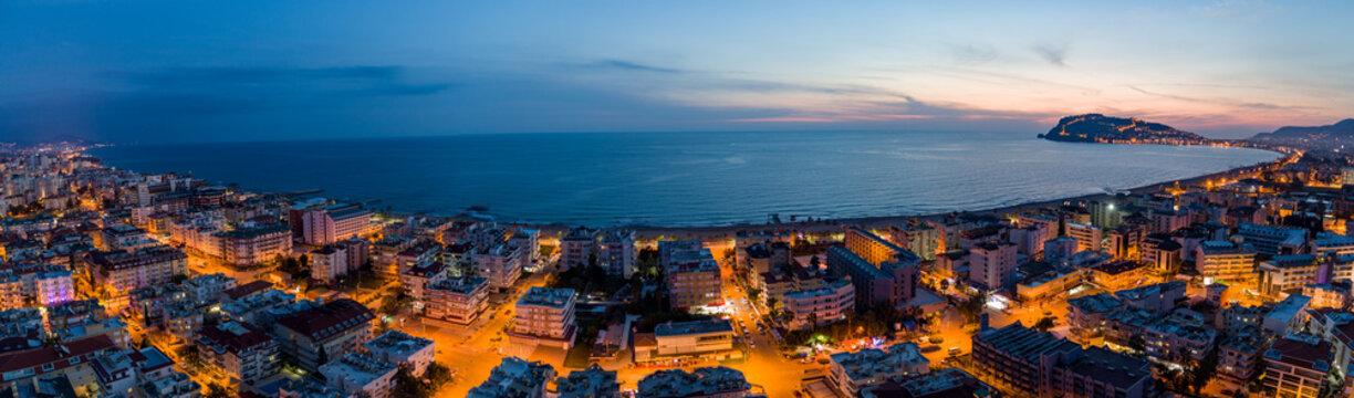 「Oba」の画像 - 1,147 件の Stock 写真、ベクターおよびビデオ | Adobe Stock