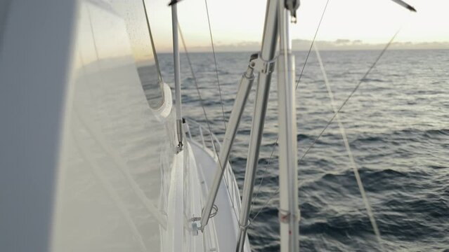 Obrazy (Rigger) — zdjęcia, wektory i wideo bez tantiem (3,412) | Adobe ...