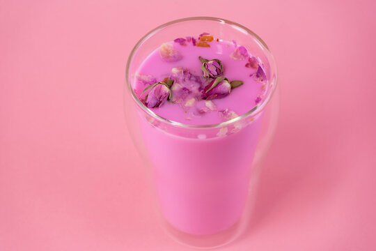 "Rose Milk" Bilder – Durchsuchen 76 Archivfotos, Vektorgrafiken und ...