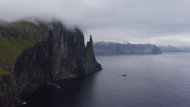 Vagar 影像 – 瀏覽 6,446 個素材庫相片、向量圖和影片 | Adobe Stock