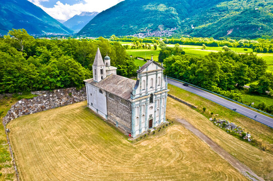 รูปภาพTresivio – เลือกดูภาพถ่ายสต็อก เวกเตอร์ และวิดีโอ137 | Adobe Stock