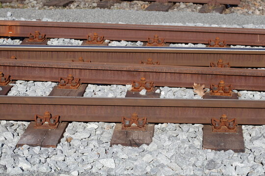 Bahnschiene Bilder – Durchsuchen 49,025 Archivfotos, Vektorgrafiken und ...