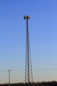 "Phone Tower" Imagens – Procure 201 fotos, vetores e vídeos | Adobe Stock