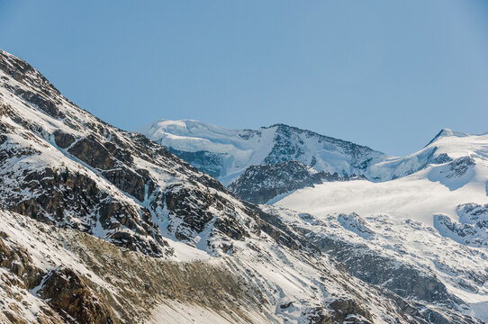 Morteratschgletscher Images – Browse 405 Stock Photos, Vectors, and ...