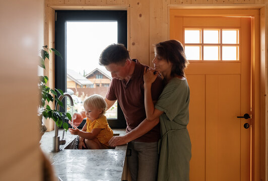 Babyhood Images – Browse 133,107 Stock Photos, Vectors, and Video ...