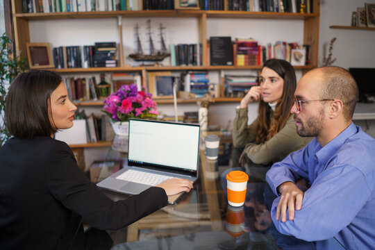 รูปภาพSession – เลือกดูภาพถ่ายสต็อก เวกเตอร์ และวิดีโอ562,069 | Adobe Stock