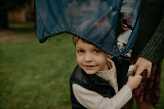 Curiousity Images – Browse 359,514 Stock Photos, Vectors, and Video ...