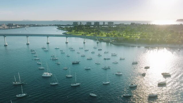 "Coronado Bridge" Bilder – Durchsuchen 624 Archivfotos, Vektorgrafiken ...