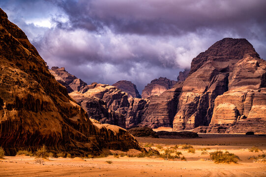 Imágenes de Uadi: descubre bancos de fotos, ilustraciones, vectores y ...