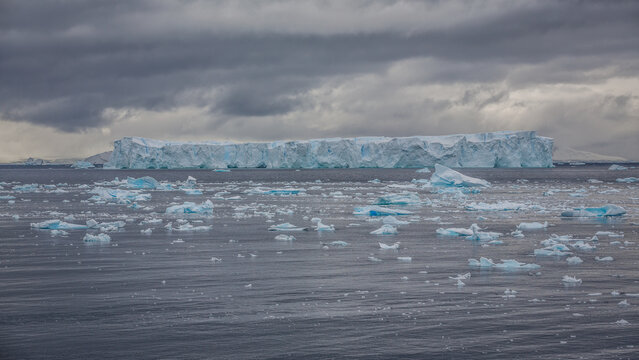 รูปภาพTreibeis – เลือกดูภาพถ่ายสต็อก เวกเตอร์ และวิดีโอ1,640 | Adobe Stock