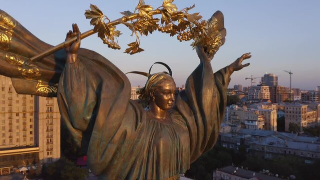 「Berehynia」の写真素材 | 441件の無料イラスト画像 | Adobe Stock