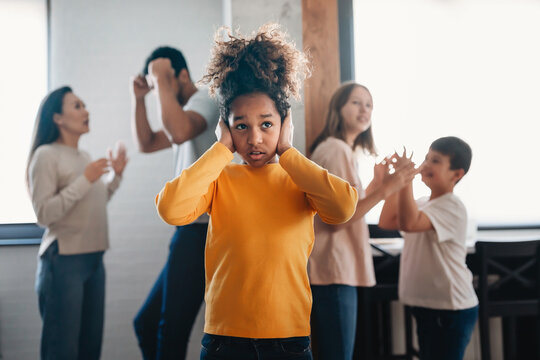 Arguments Images – Browse 441,918 Stock Photos, Vectors, and Video ...