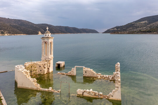 「Alassa」の写真素材 | 60件の無料イラスト画像 | Adobe Stock